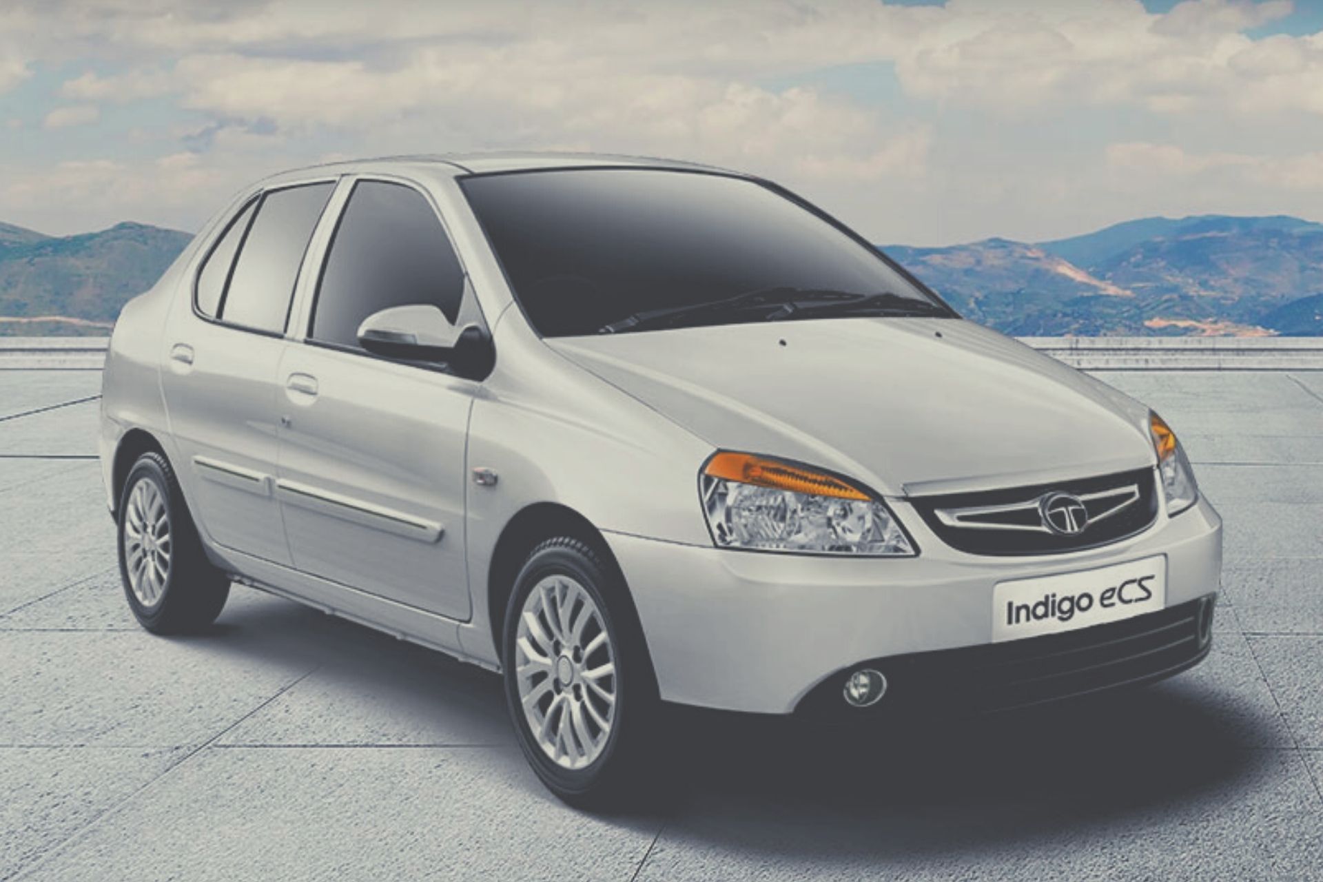 Hyderabad Indigo Car Rental | Local & Outstation Tariff | Hyderabad Wheels
